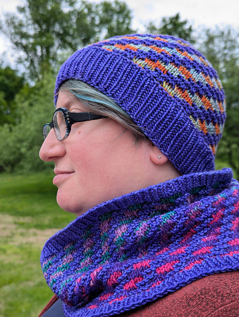 Ravelry: Acadia Hat and Cowl pattern by Susan Baron