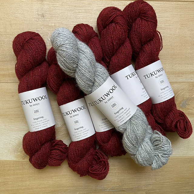 Ravelry: KnittingCC's *** Saskie test knit