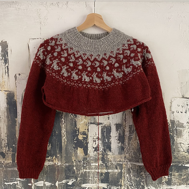 Ravelry: KnittingCC's *** Saskie test knit