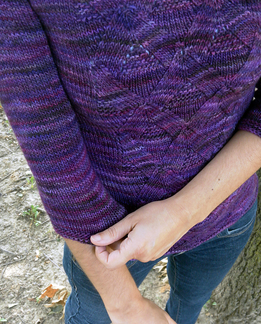 Ravelry: Ultraviolet pattern by Ela Torrente