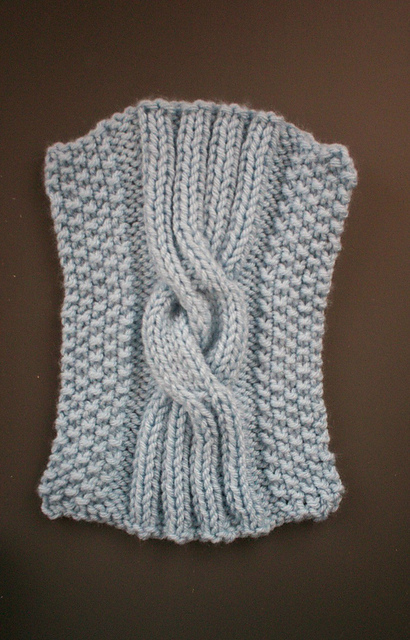 Ravelry: Ribbed cable stitch pattern by Heather Gibbs