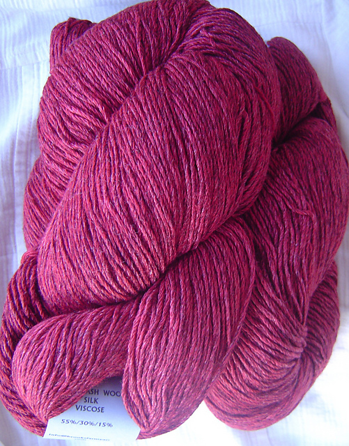 Ravelry: Brooks Farm Yarn Mas-Acero