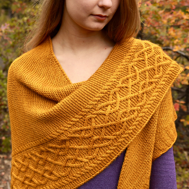 Ravelry: Denna pattern by Sarah Sundermeyer