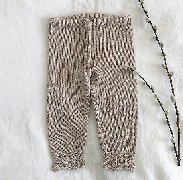 Ravelry: Erantis Tights / Leggins pattern by Knitting for Sif