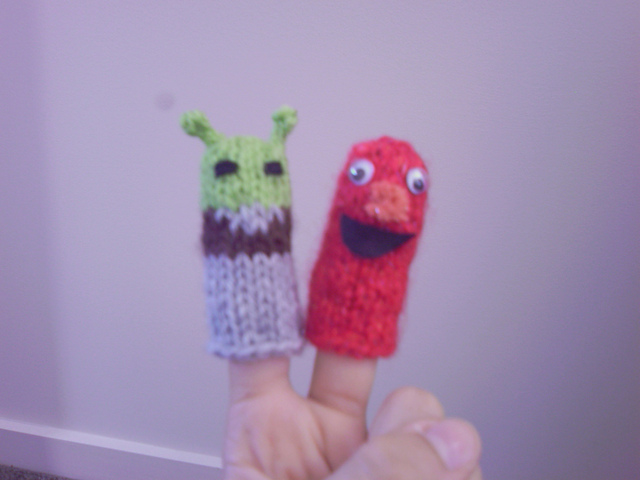 Ravelry: Shrek & Elmo finger Puppets pattern by Gulnoza Akhmedova