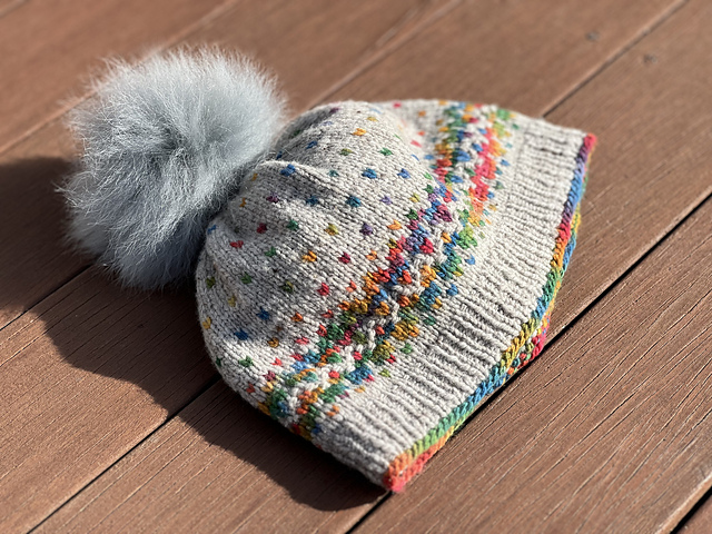 Ravelry: Amplify Hat pattern by Erika Field