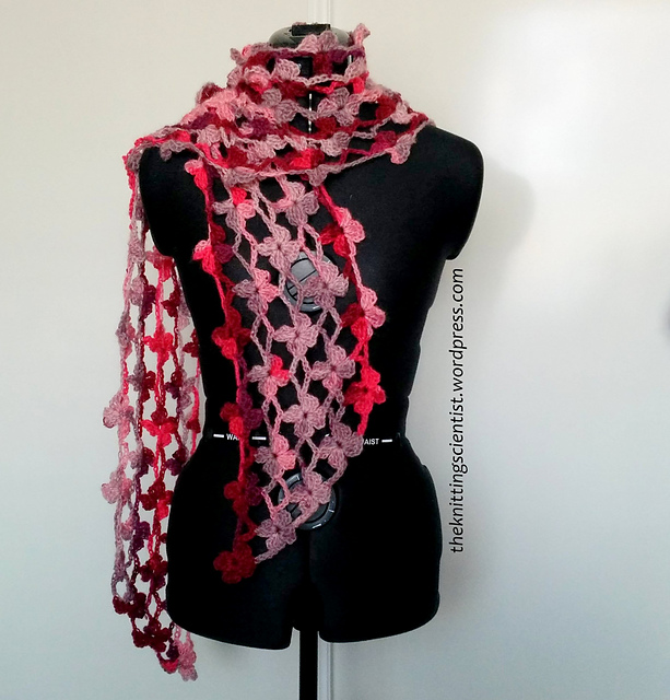 Ravelry: KnittyScientist's Spring Flower Scarf
