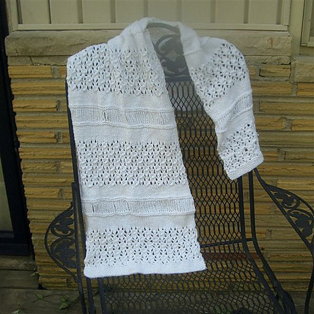 Ravelry: Susan pattern by The Daily Knitter staff