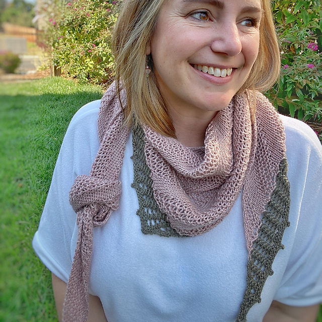 Ravelry: Eleven Third pattern by Sarah Keller