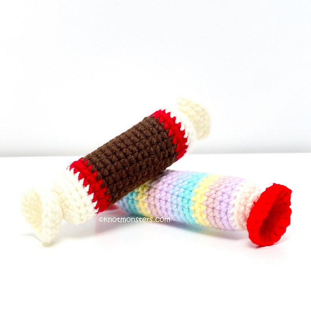 Ravelry: Tootsie Smarties Roll pattern by Michael Hon