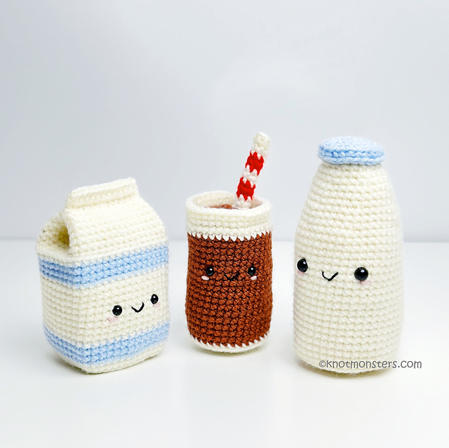 Ravelry: Milk Carton Jug pattern by Michael Hon