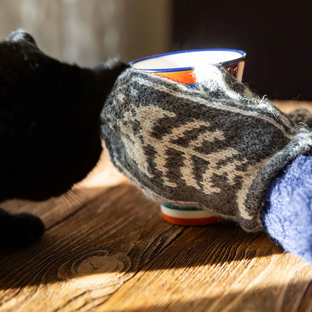 Ravelry: Skeleton Fish Bone Mittens pattern by Sharon Oliveira