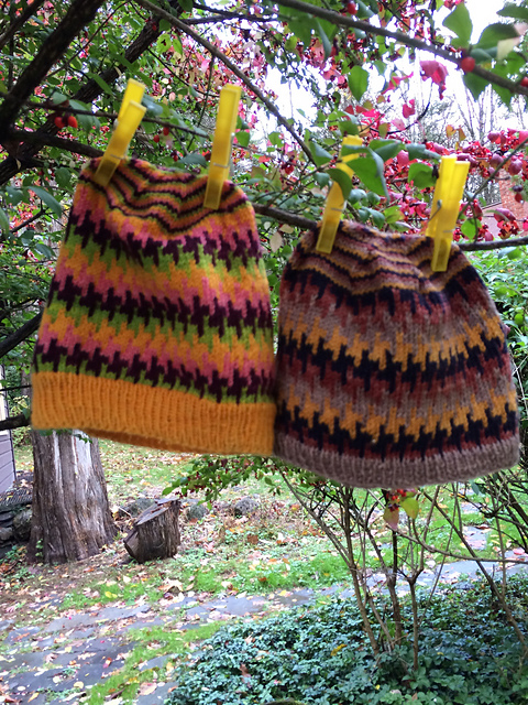 Ravelry: Four Color Houndstooth Hat pattern by Kathy Merrick and Selma ...