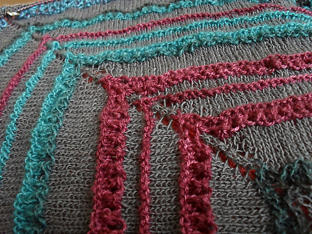 Ravelry: Triangle of Trifles pattern by Katja Obring