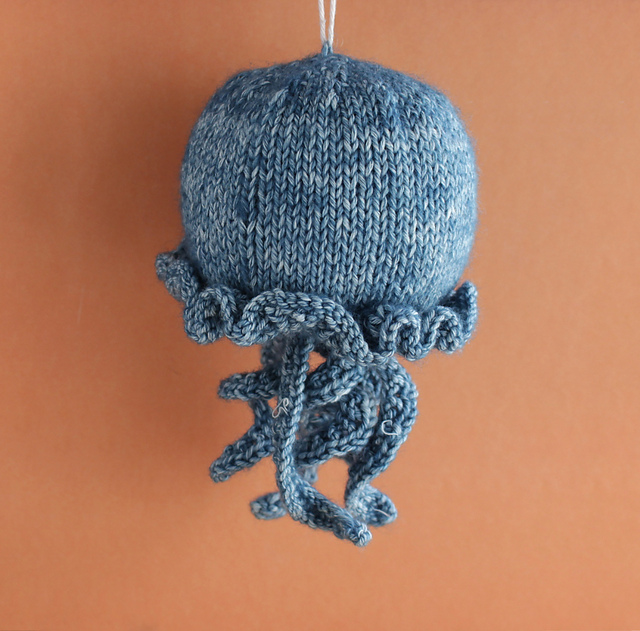 Ravelry: Jolene The Jellyfish pattern by Stella Markou