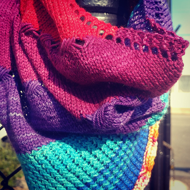 Ravelry: Kris-Cross Apple Sauce pattern by K.P. Knitcraft