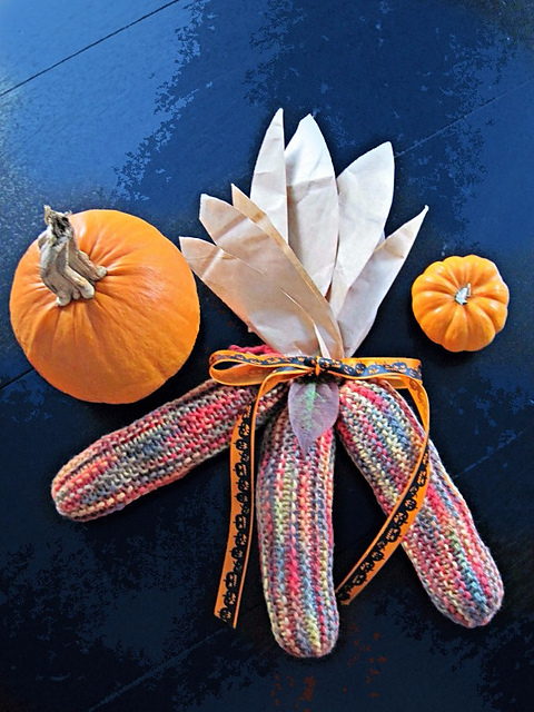 Ravelry: Indian Corn pattern by Clara Masessa