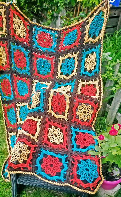 Ravelry: Cardamom and Coriander Afghan pattern by Rose Tussing