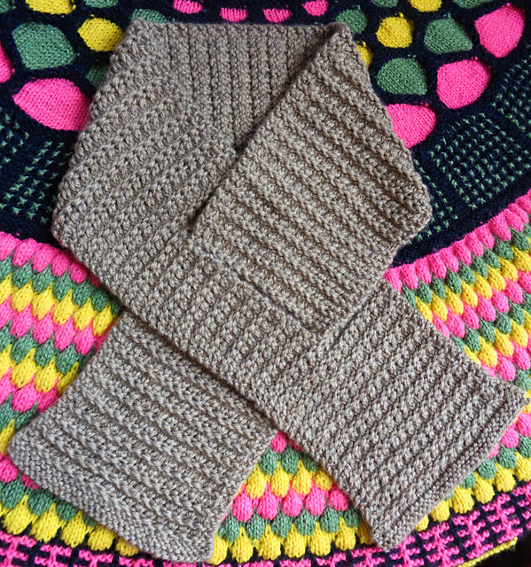 Ravelry: Quick Keyhole Scarf pattern by Beth Aidala