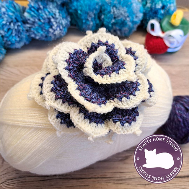 Ravelry: Flower Brooch 5051 pattern by Hristo Dimitrov
