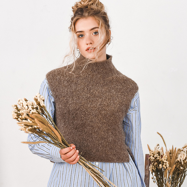 Ravelry: Pippa Slipover pattern by Luisa Holm