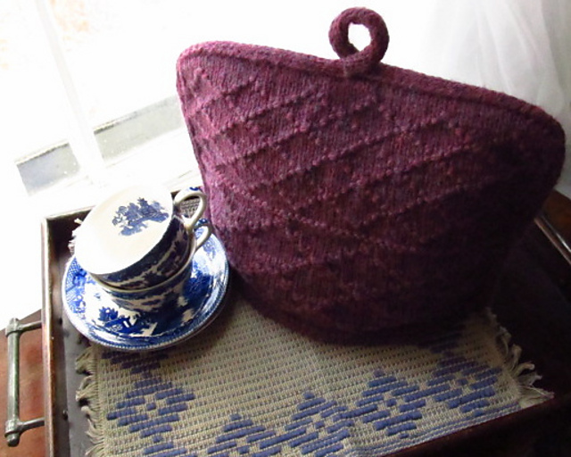 Ravelry: Teatime Cozy pattern by Kris Creations