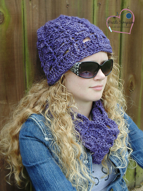 Ravelry: Fiona Hat and Cowl Set pattern by Kristi Simpson