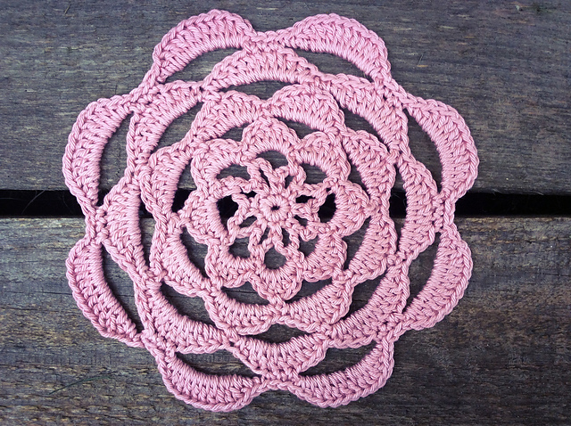 Ravelry: Rose Flower Doily pattern by Kristines Crochets