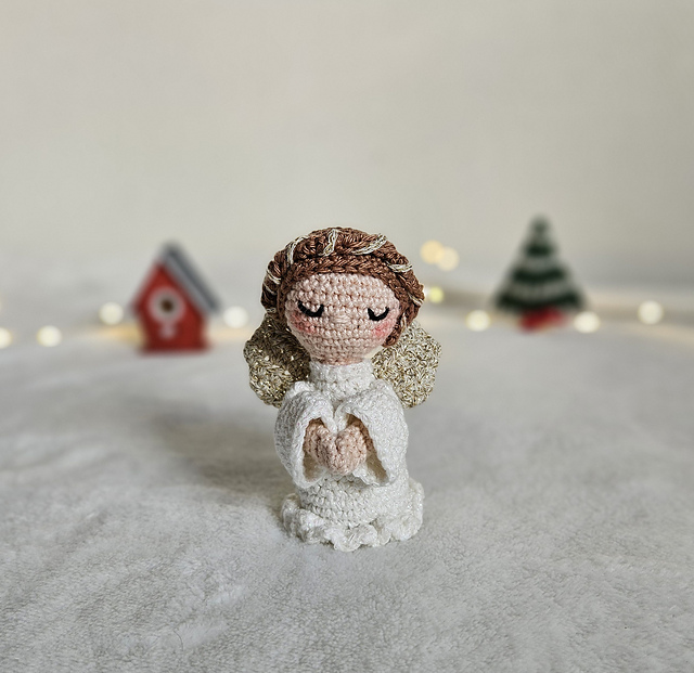 Ravelry: Engeltje Emily pattern by Ebrine Hoevers