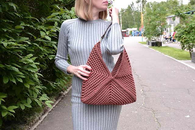 Ravelry: Bag Geometry pattern by KseniyaDesign