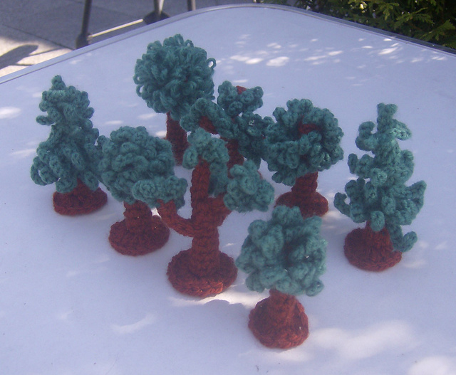 Ravelry: Tiny Trees pattern by Marleen Hartog