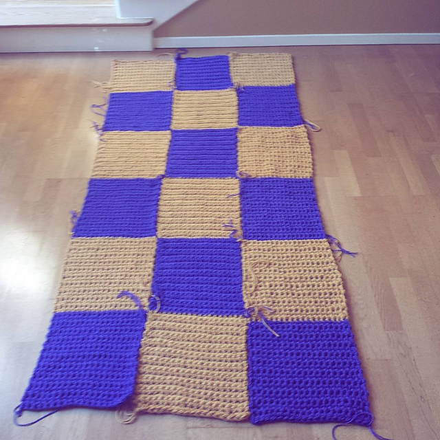 Ravelry: LBK63's School Spirit Color Block Chunky Blanket