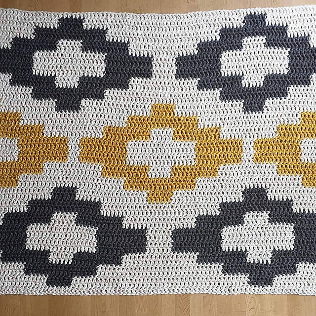 Ravelry: Southwest Graph Afghan pattern by Lori Bennett Kramer