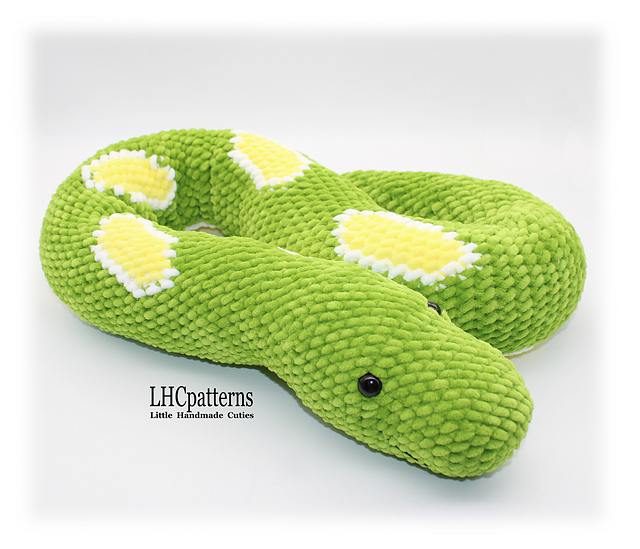 Ravelry: Boa Constrictor Snake pattern by Kristine Kuluka