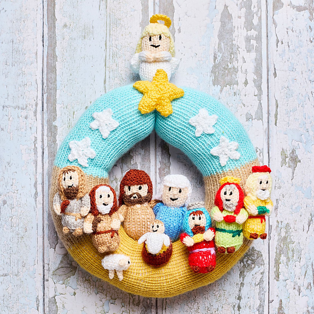 Ravelry: Nativity Wreath pattern by Knitclick