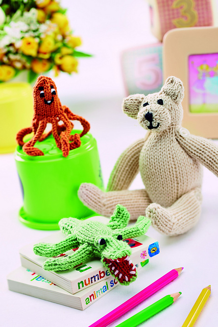 Ravelry: Mascot pattern by Susie Johns