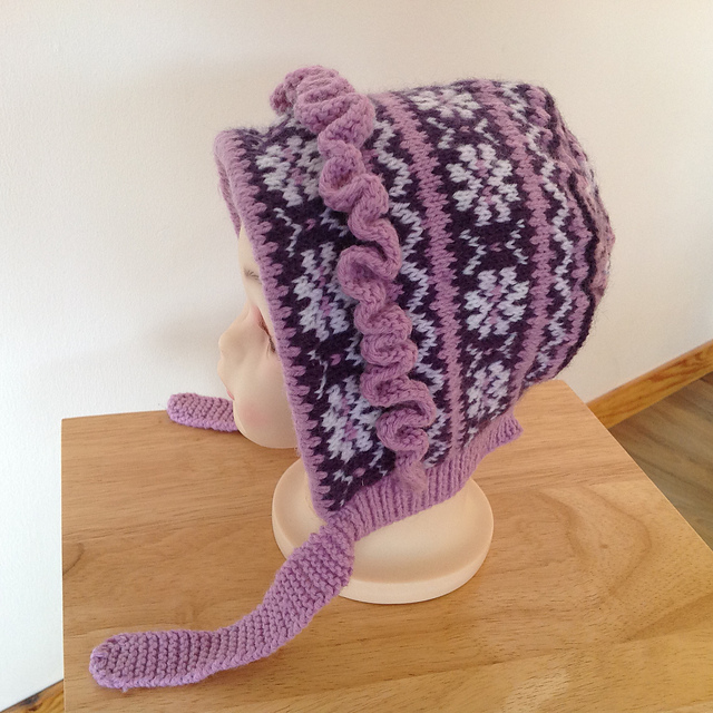 Ravelry: 'Mae' Frilly pixie pattern by Linda Shearer