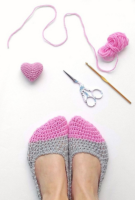 Ravelry: Crochet Slippers & a mini heart pattern by Tanya Eberhardt