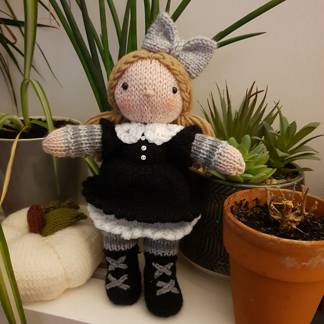 Ravelry: Gothic Lolita Doll pattern by L.T.Marshall