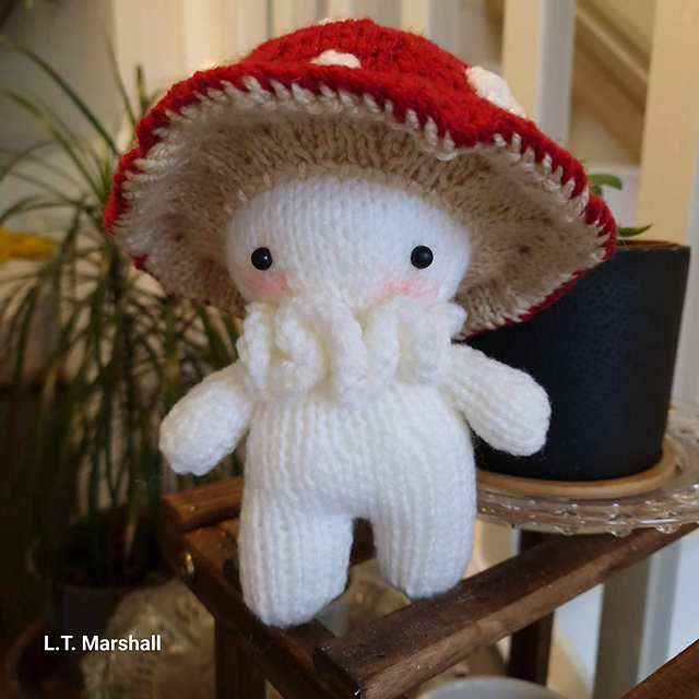 Ravelry: Shroomie Toadstool pattern by L.T.Marshall