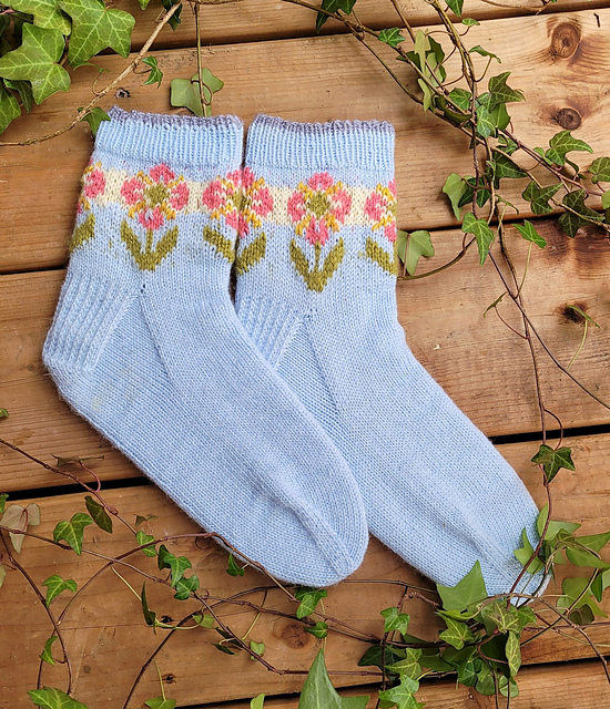 Ravelry: Lucky in Love Socks pattern by Liza Levchuk