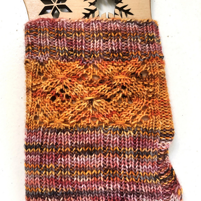 Ravelry: Manhattan pattern by La Boutiqueuse