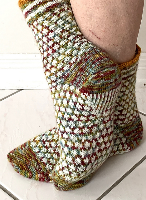 Ravelry: Zenned pattern by Emma Gauthier