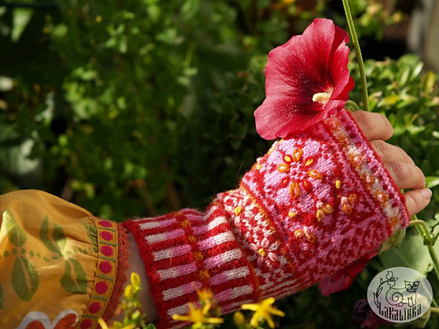 Ravelry: Malva pattern by Olga Beckmann