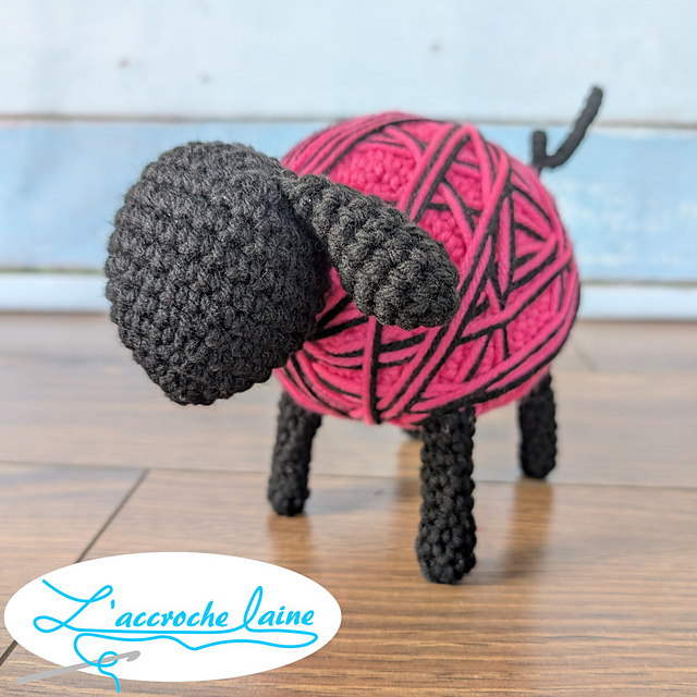 Ravelry: Mouton p'tite laine pattern by Emilie Bourassa