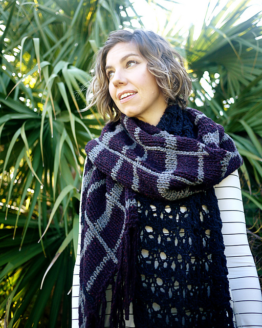 Ravelry: Chimaera pattern by Tori Gurbisz Chapel