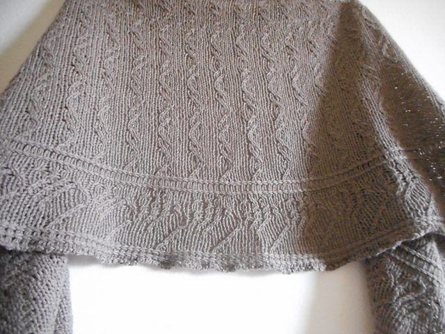 Ravelry: Ladibi's Sprouting Grass Moon Test
