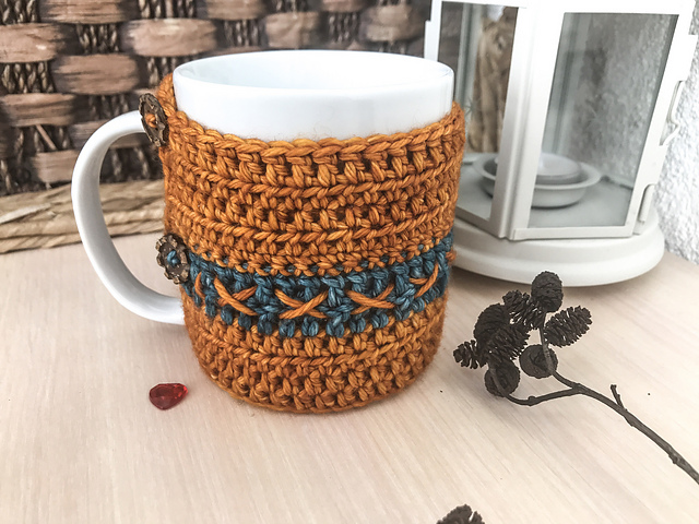 Ravelry: The Crom Cozy pattern by LadushkaCrochet