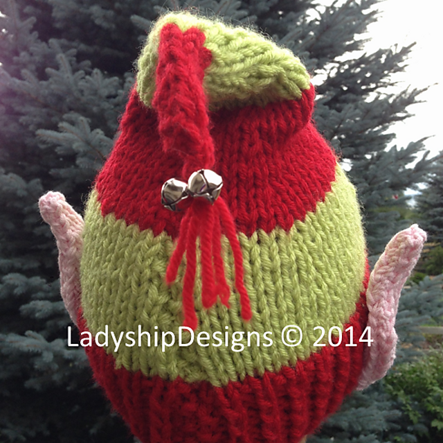 Ravelry: Elf Ears Jingle Bells Hat pattern by LadyshipDesigns