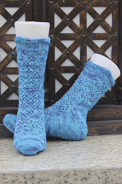 Ravelry: To the Sea pattern by Allison Janocha